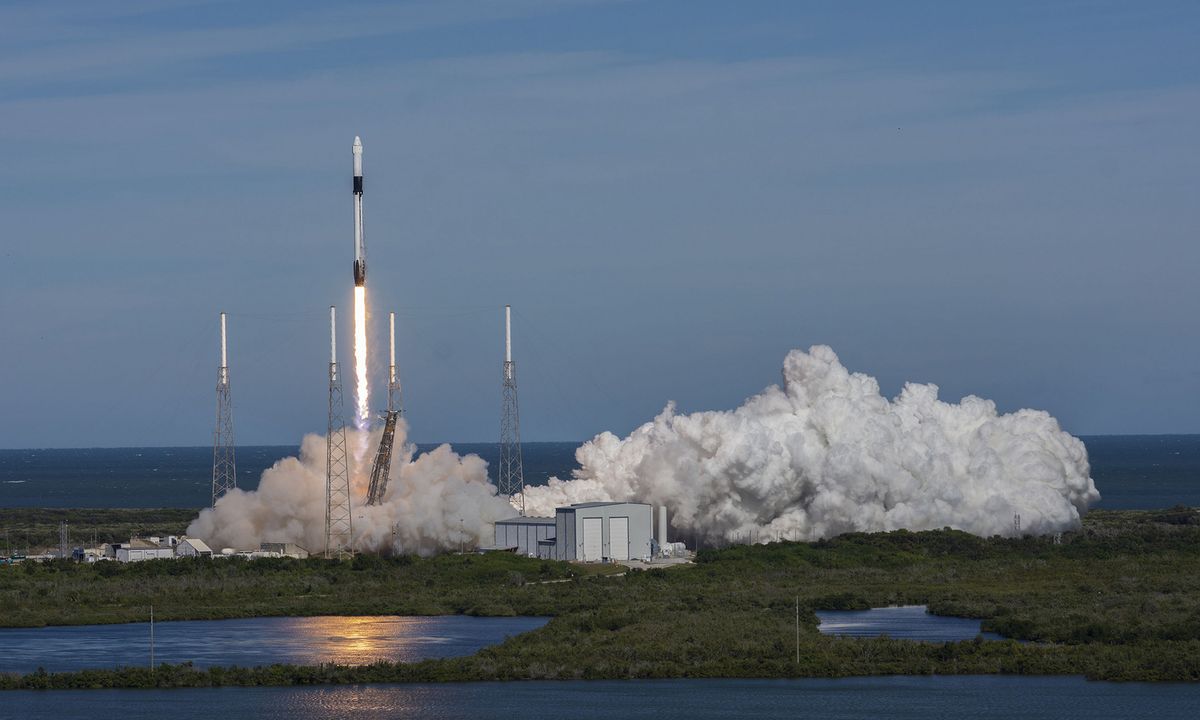 In Photos: SpaceX's Dragon CRS-16 Cargo Launch and Rocket 'Water ...