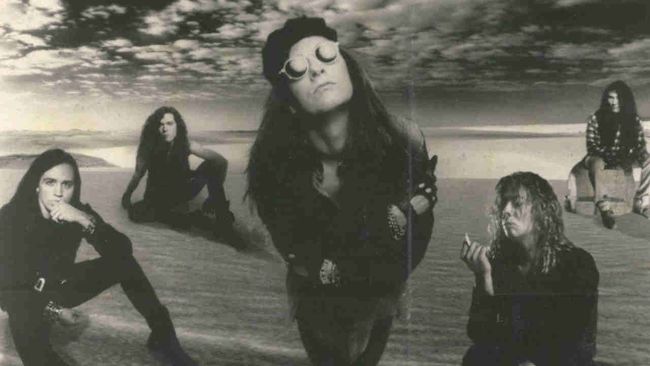 L7: the chaotic story of the grunge pioneers | Louder