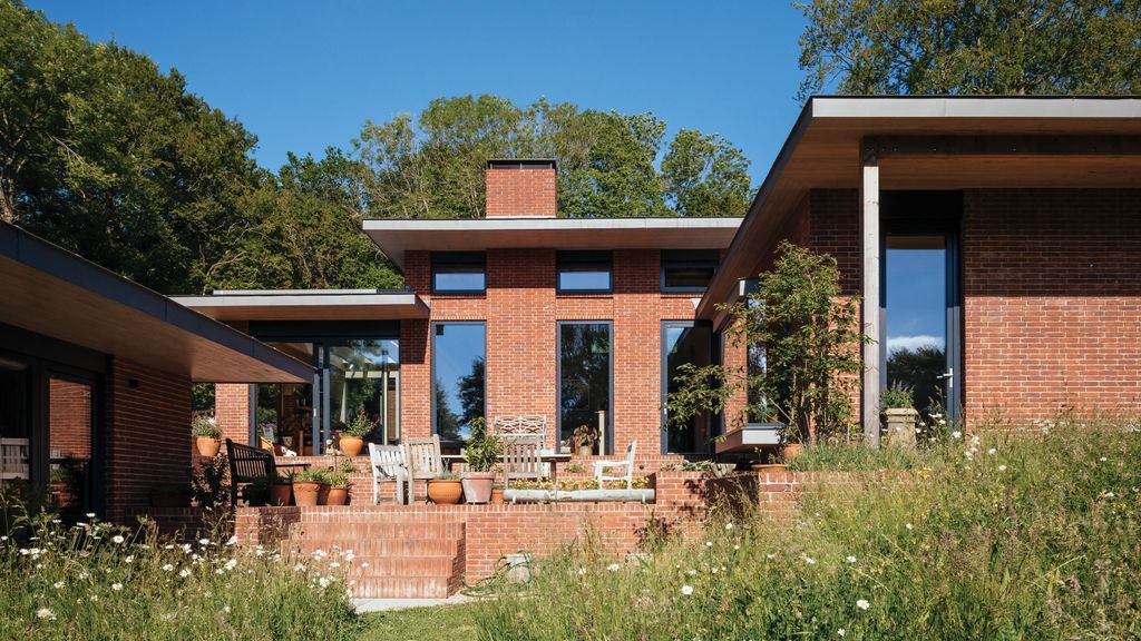15 modern brick house ideas: All the inspiration you need | Homebuilding