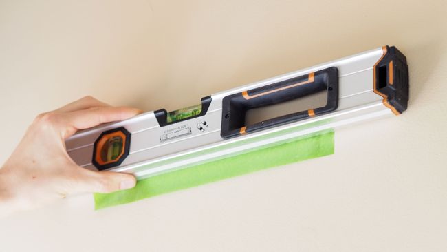 How to Hang a Picture Frame: A Step-by-Step Guide | Homebuilding