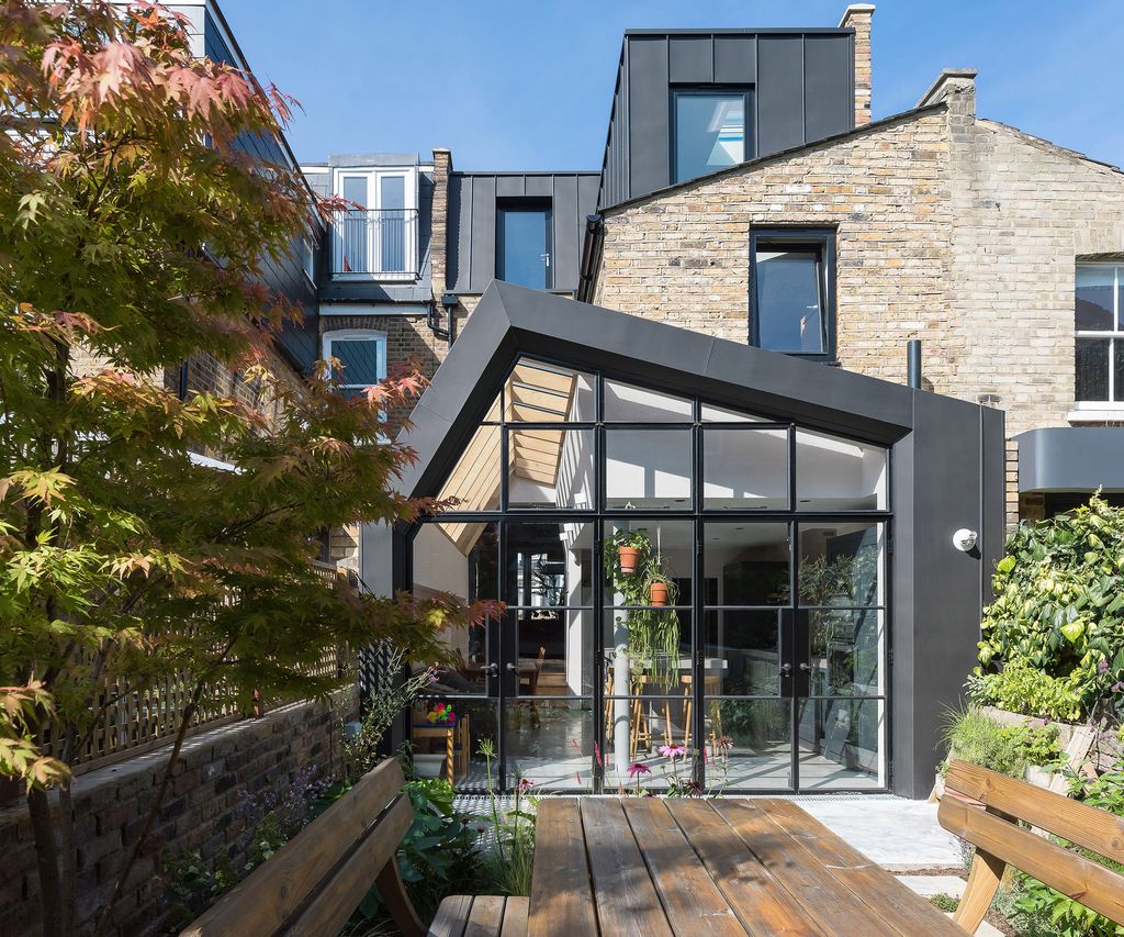 12 pitched roof extension ideas used by architects | Homebuilding