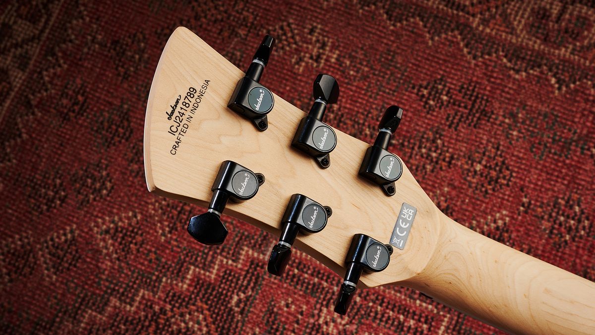 Jackson X Series Surfcaster SC HT6 review | Guitar World