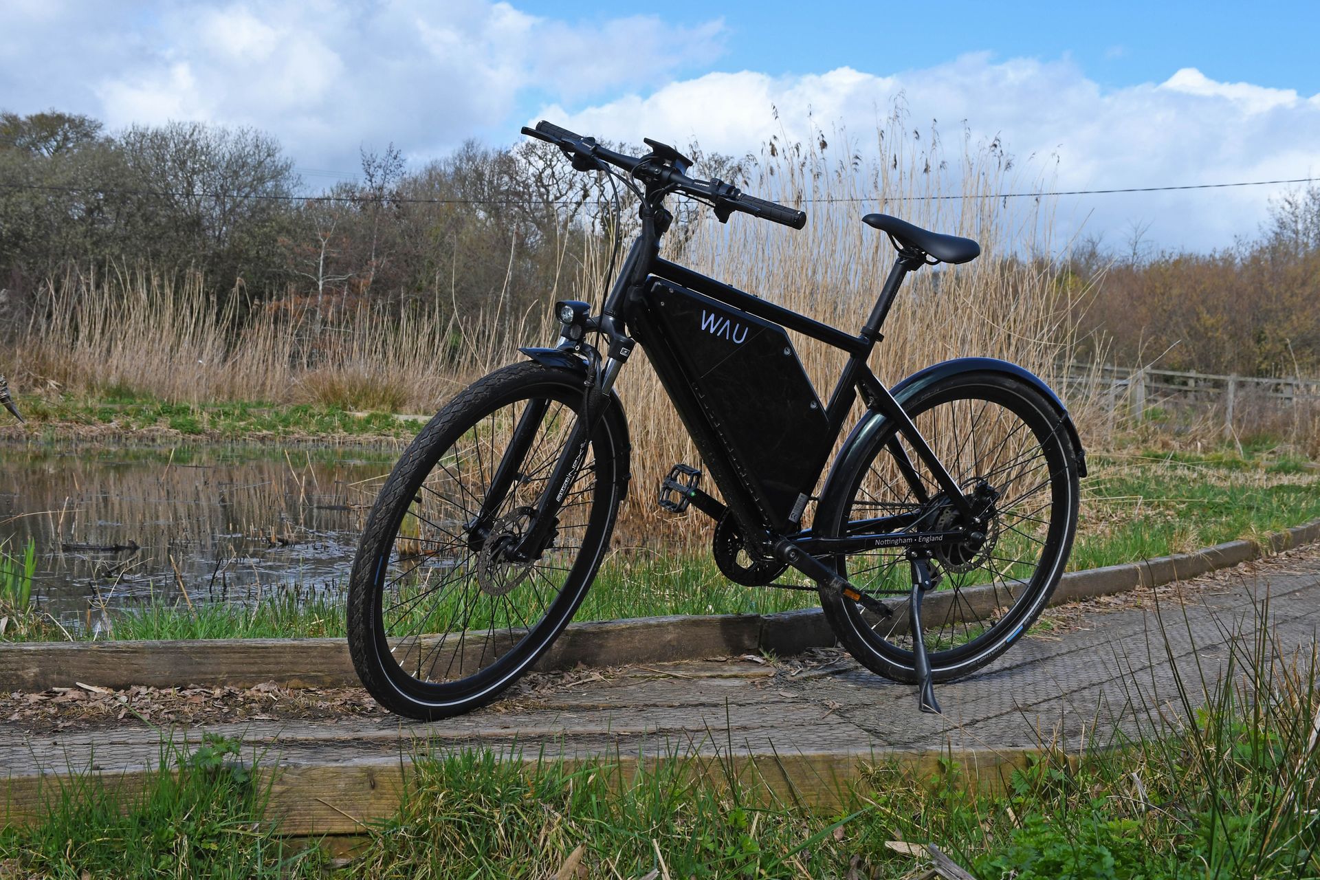 WAU X Plus review: e-bike with big range and funky features | T3