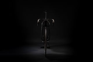 Lotus and Hope launch radical new track bike for 2020 Olympics ...