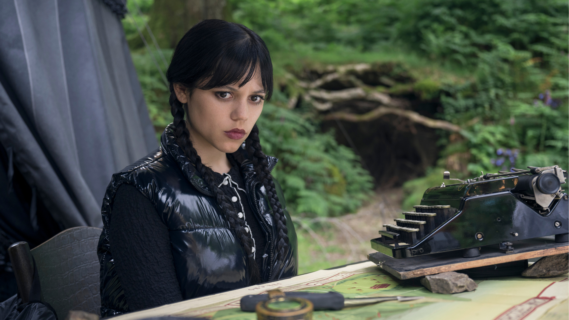 Where Was 'Wednesday' Filmed? All About the Filming Locations in Season ...