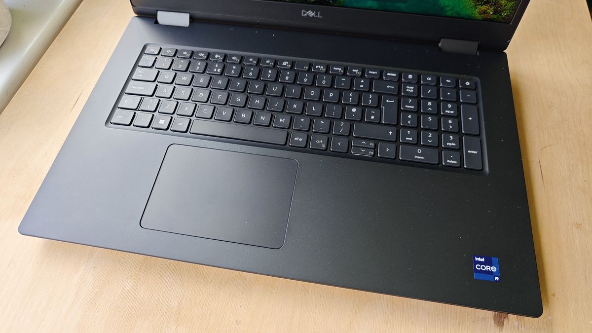 Dell Precision 7780 review: Unbeatable power with a sizeable display ...