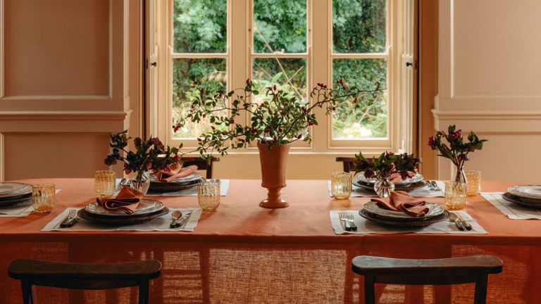 How to lay a table for casual everyday and special occasions | Ideal Home