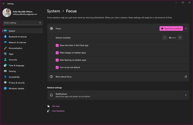 How to use Windows 11's improved Focus Assist feature in the new update ...