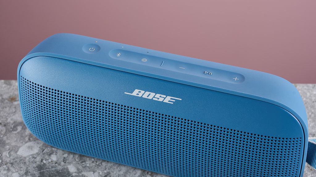 Bose SoundLink Flex Gen 2 review: a beautiful pint-sized party speaker ...