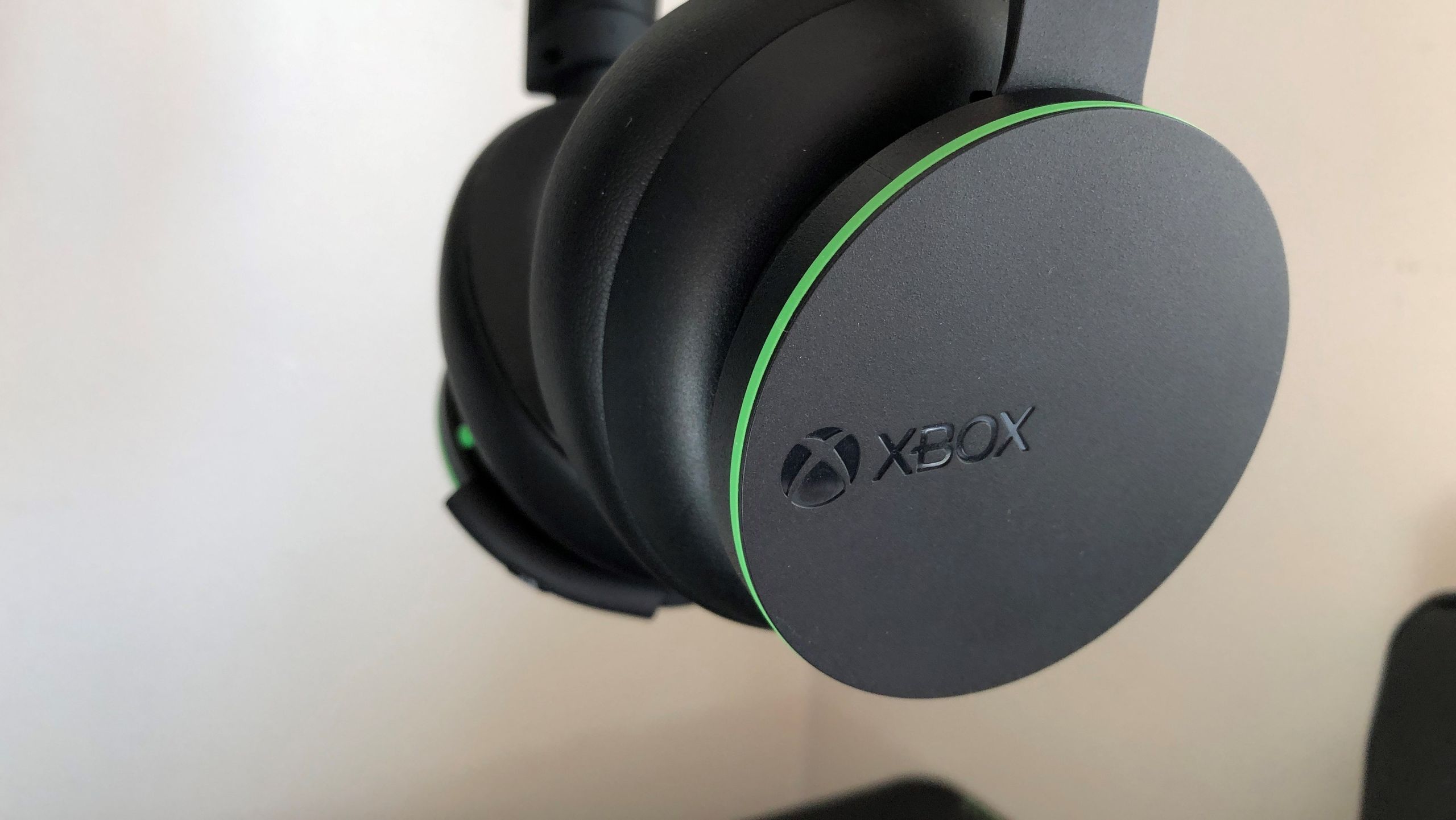 Xbox Wireless Headset review | PC Gamer