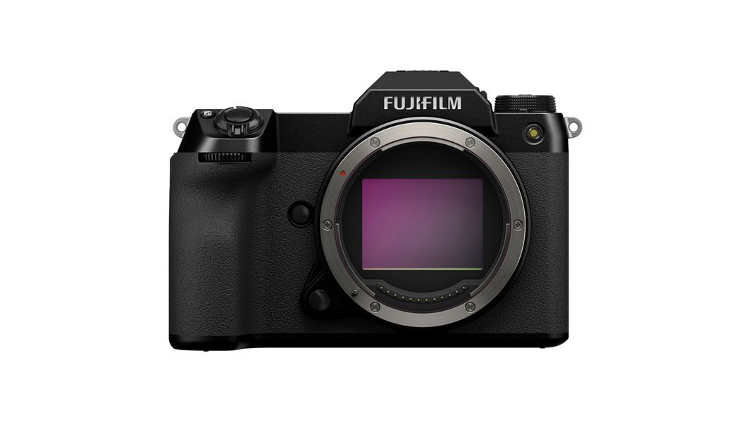Want to upgrade your camera from full frame to medium format? Here's ...