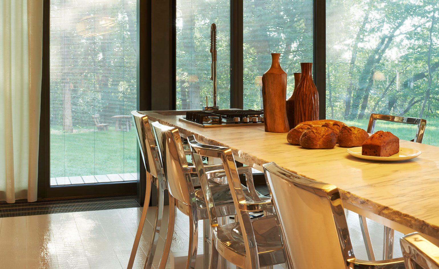Philippe Starck's prefabricated house realises the modern living ideal ...