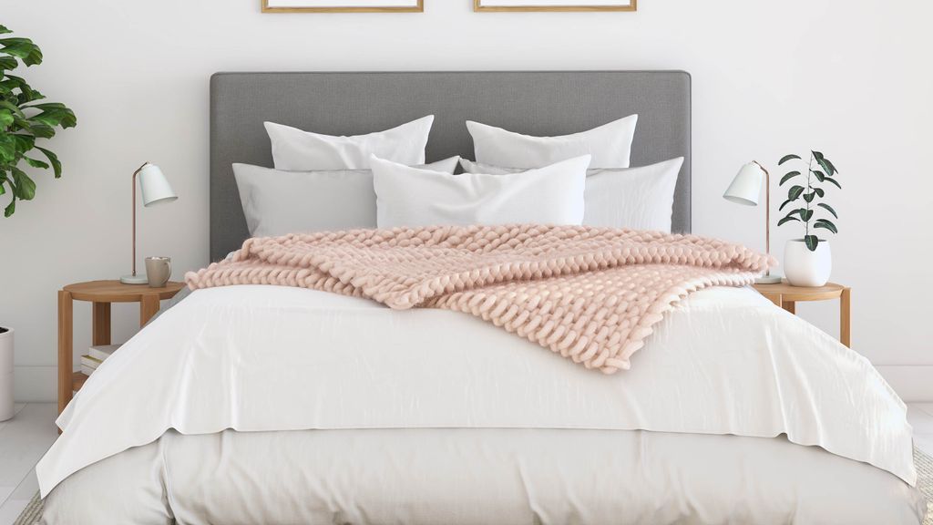 How to put on a duvet cover: two quick and easy methods | Ideal Home