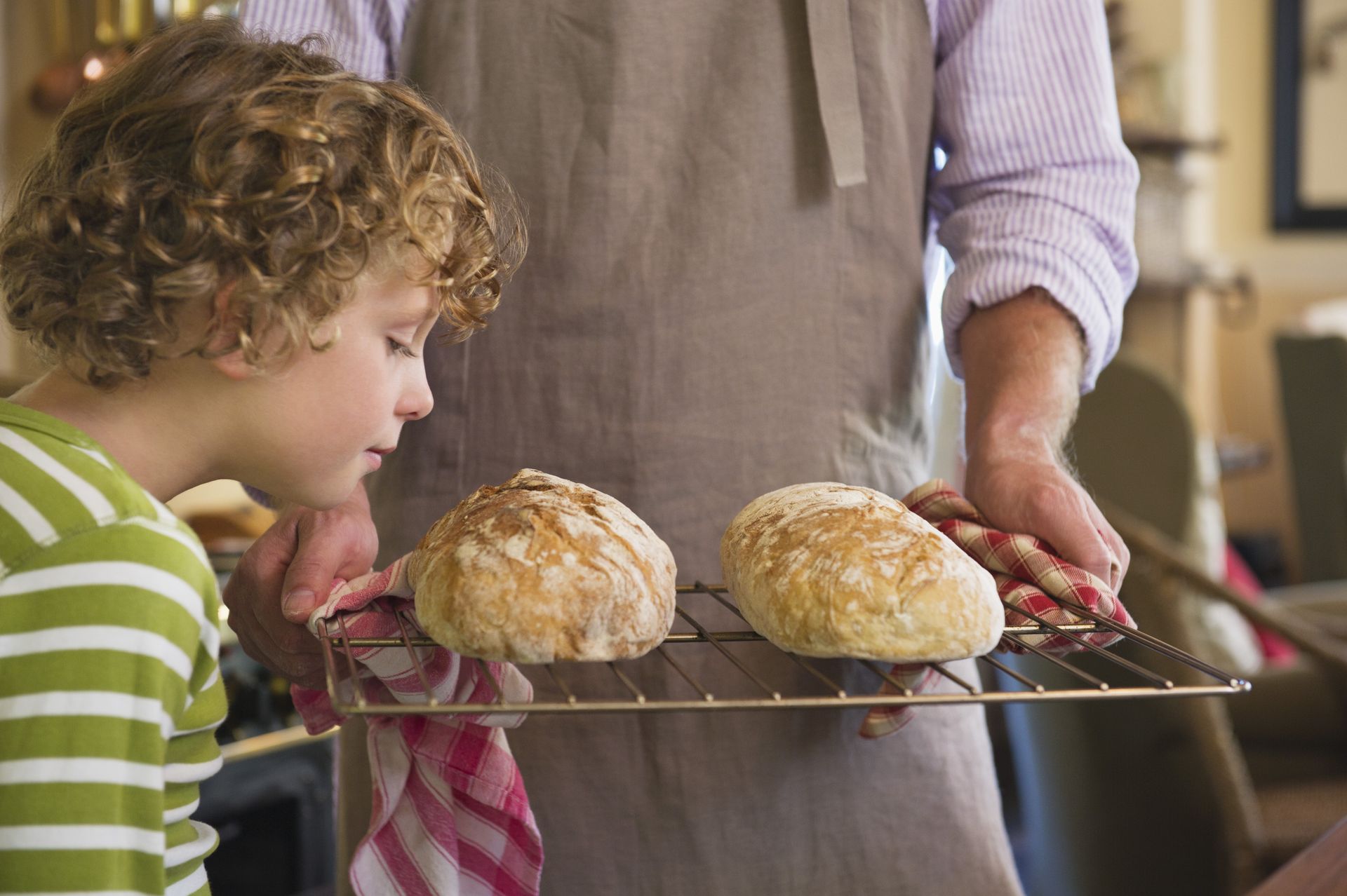 Bread makers were a staple in my house growing up — and these 7 ...