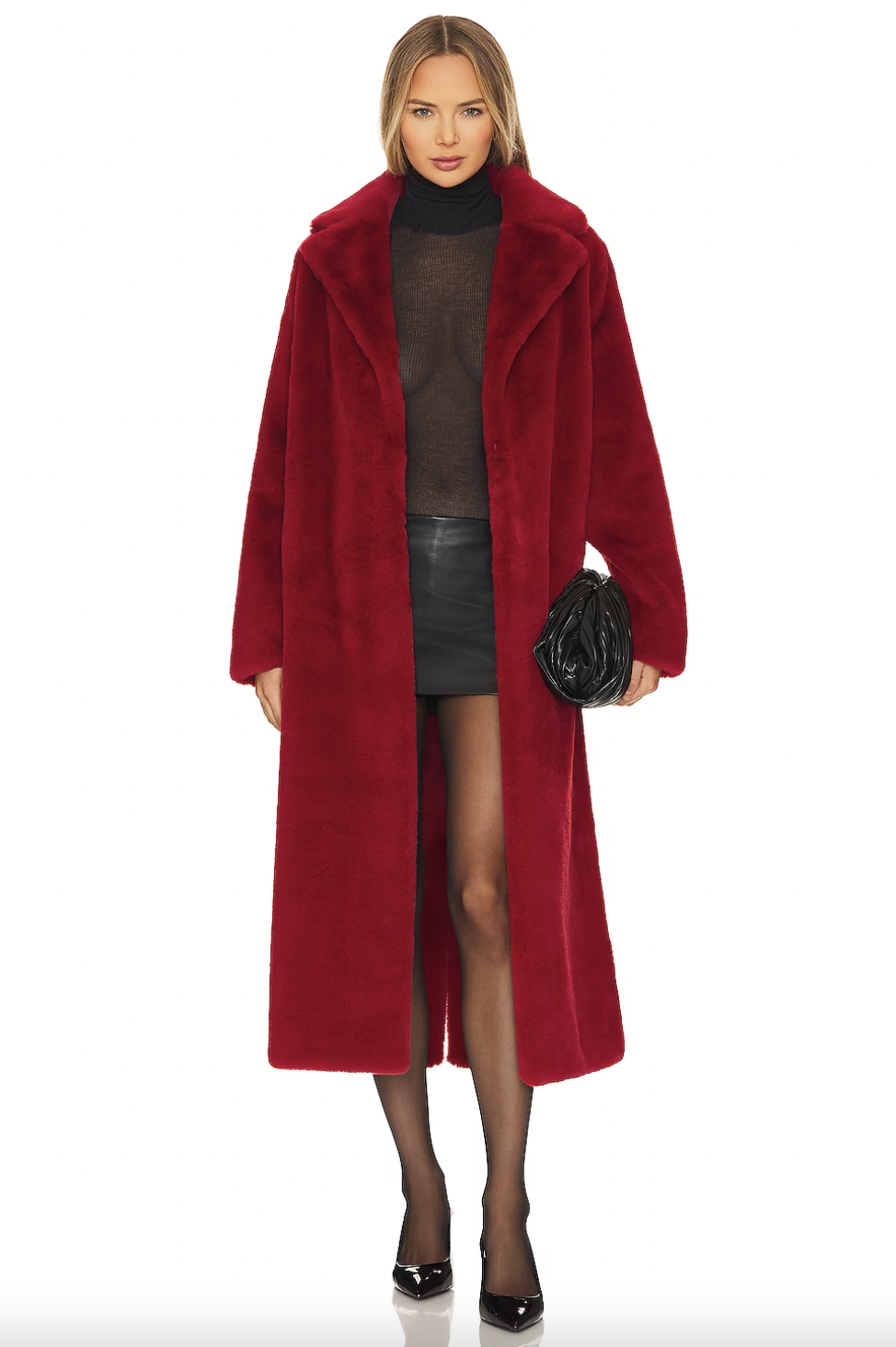 Taylor Swift Pairs Red Teddy Coat With Black Leather Boots | Marie Claire
