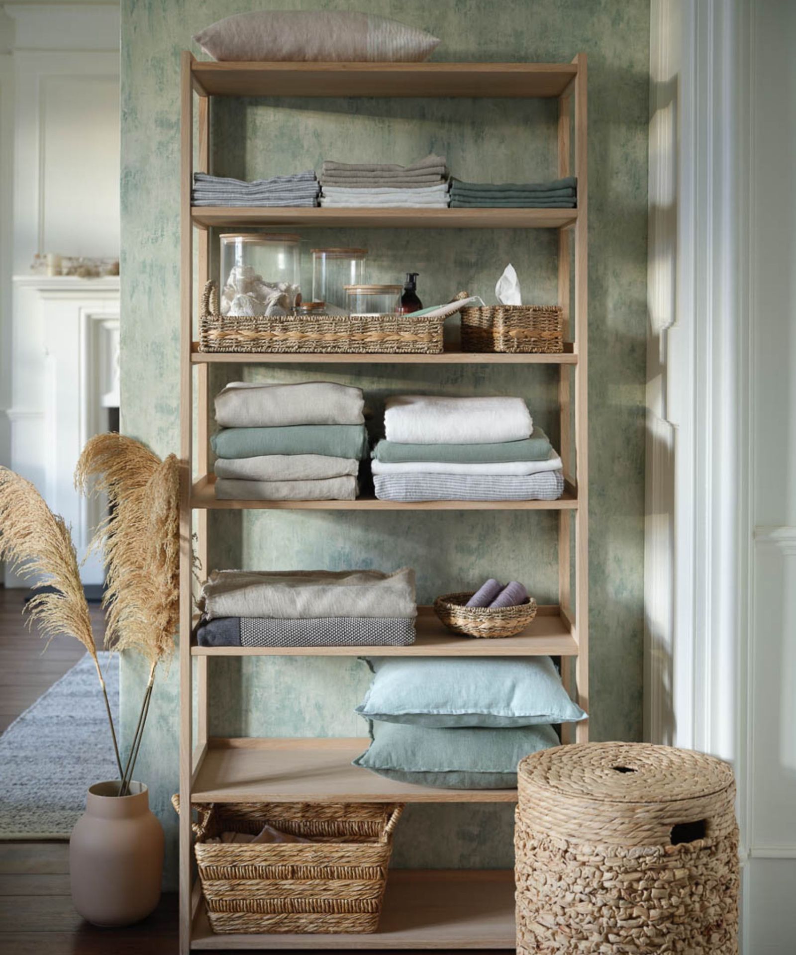 How to store towels and linens to keep them soft | Homes and Gardens