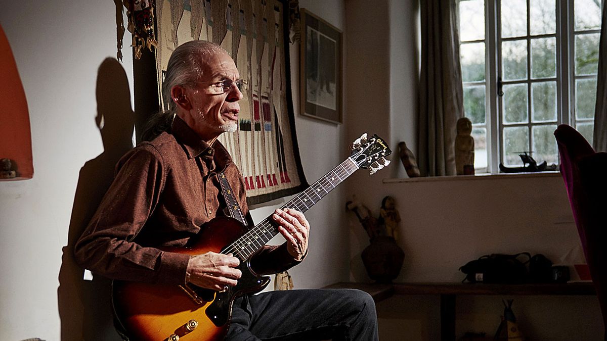 Steve Howe: “Guitars always give me a feeling of complete freedom ...