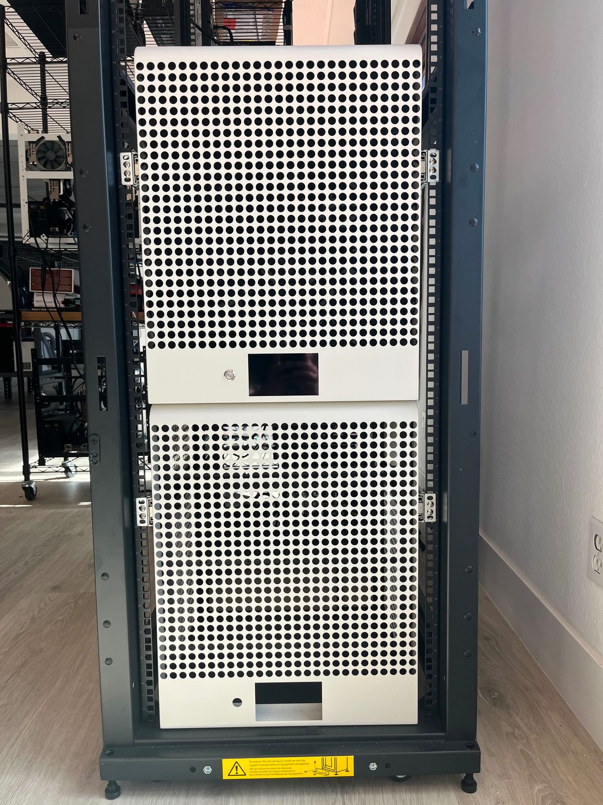 TinyBox packs a punch with six of AMD's fastest gaming GPUs repurposed ...