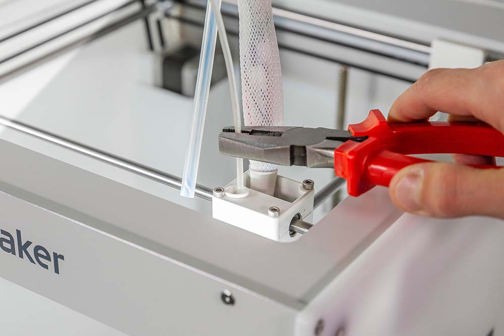 How to Clean and Unclog Your 3D Printer Nozzle | Tom's Hardware