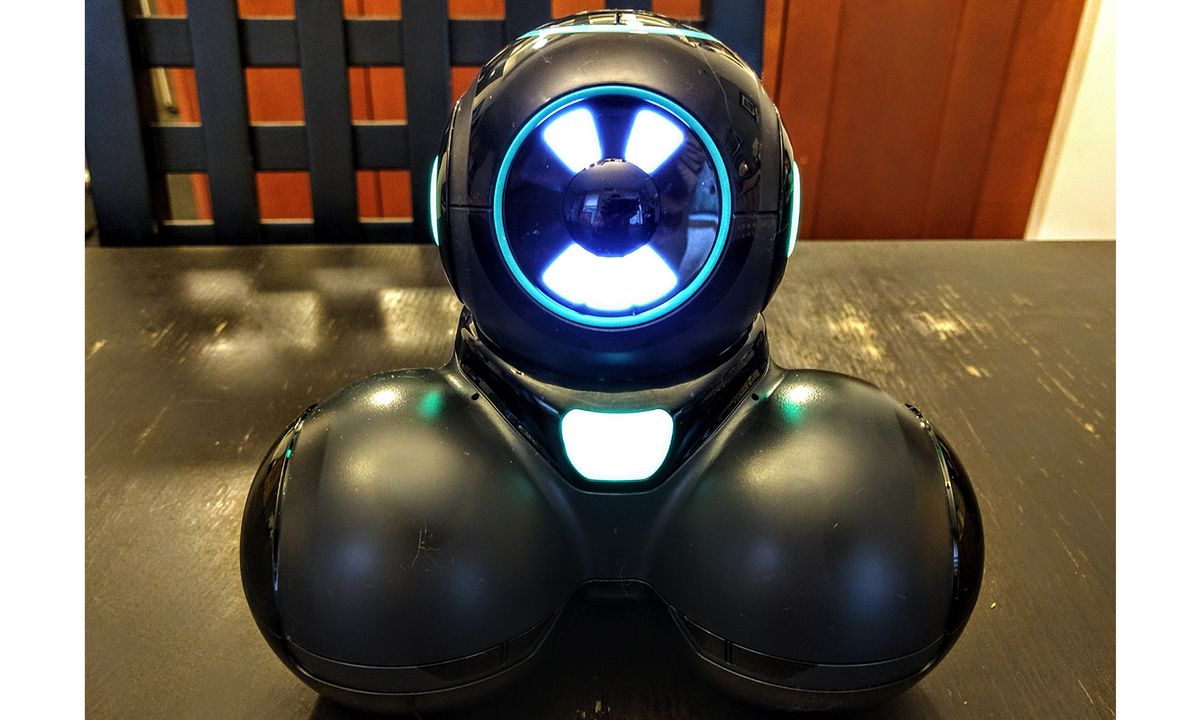 Cue CleverBot Review: A Cute Code Teacher for Kids | Tom's Guide