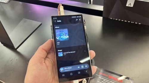 FiiO KA15 'cassette player' portable DAC is super fun, flexible and ...