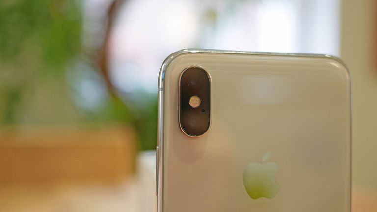iPhone X review: the best you can get and a worthy Black Friday ...