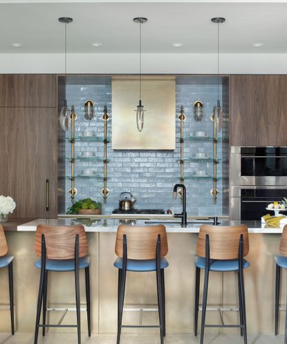 A Downtown Toronto kitchen gets a contemporary makeover | Livingetc