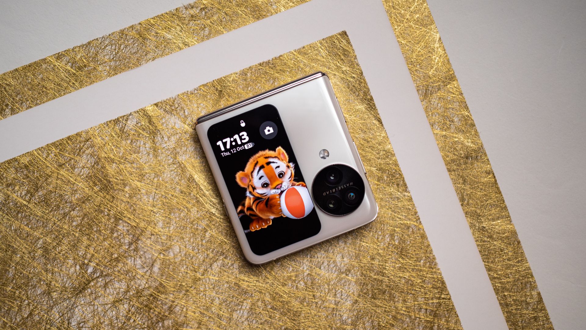 Now, OPPO says it has a tri-fold phone in the works with proof to back ...