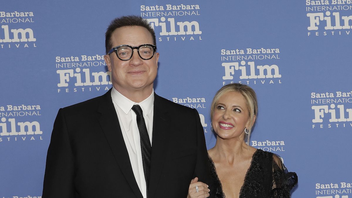 Sarah Michelle Gellar Jumped On The Sheer Dress Trend While Honoring