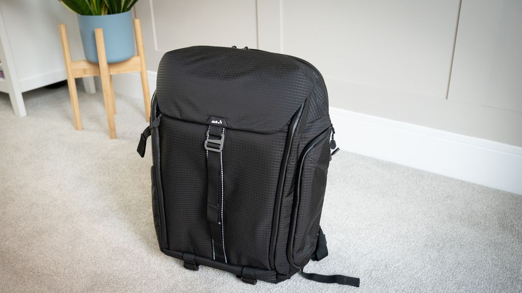 Mous Optimal Protective Lid Backpack review: a tough and tactical ...