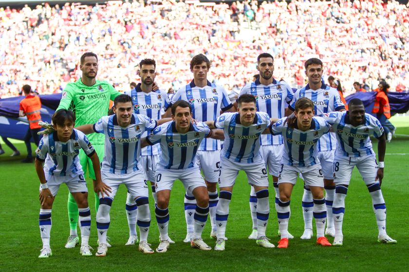 Famous football clubs that play in stripes | FourFourTwo