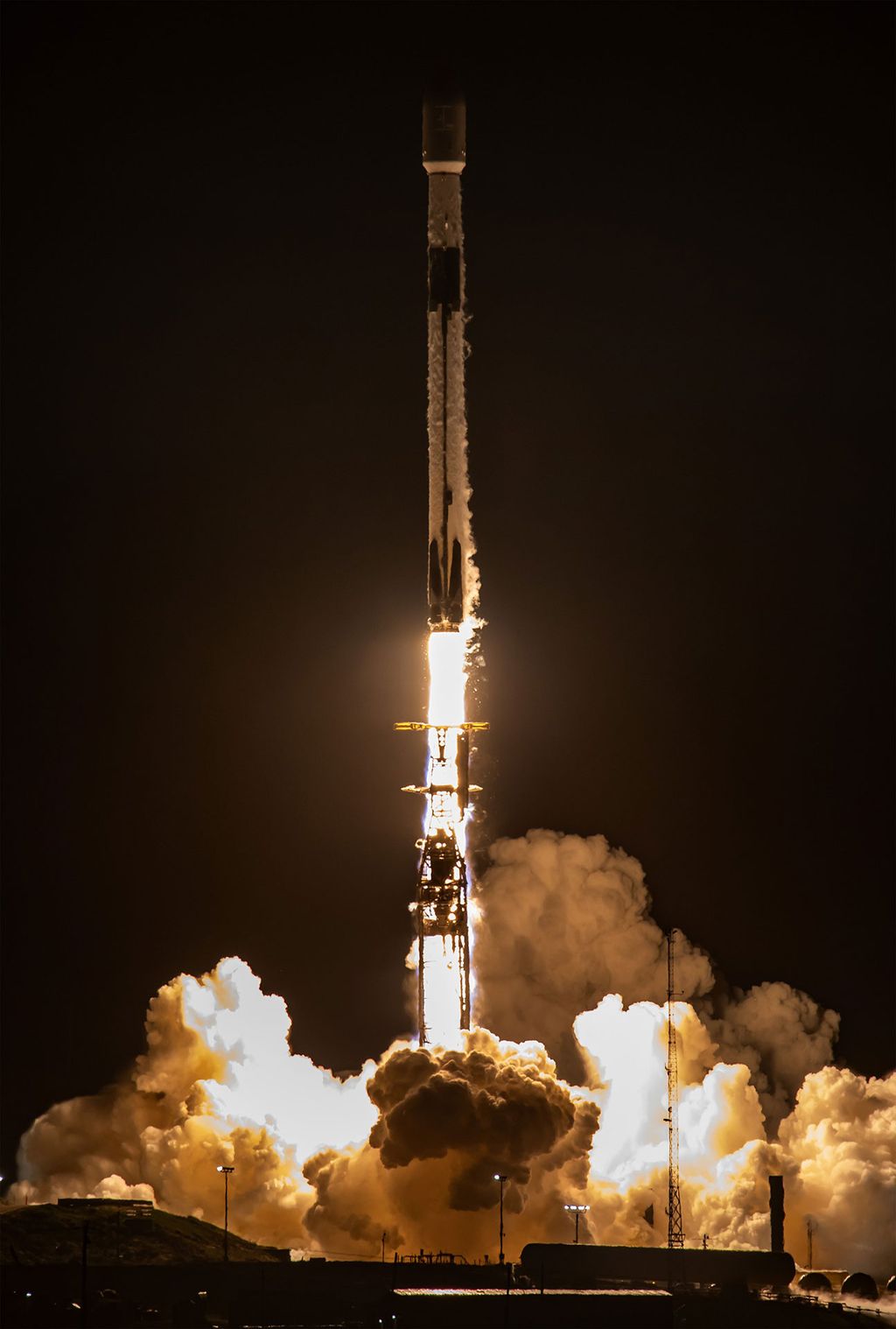 SpaceX launches 28 Starlink satellites on new Falcon 9 rocket from ...