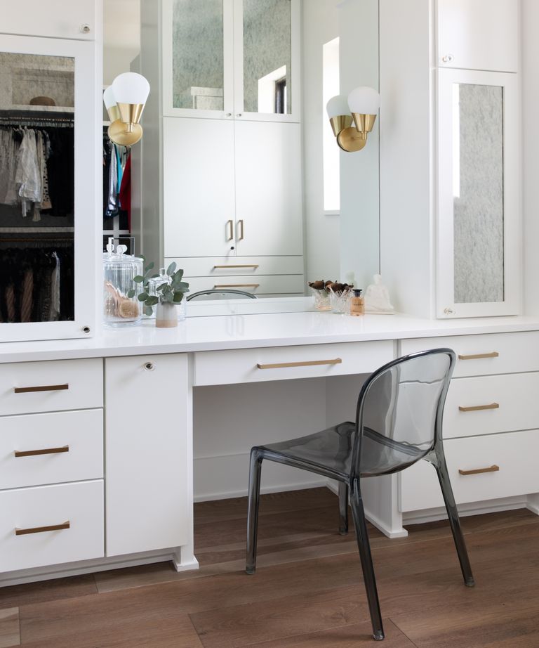 How to organize a vanity — 10 ways to tidy up | Real Homes