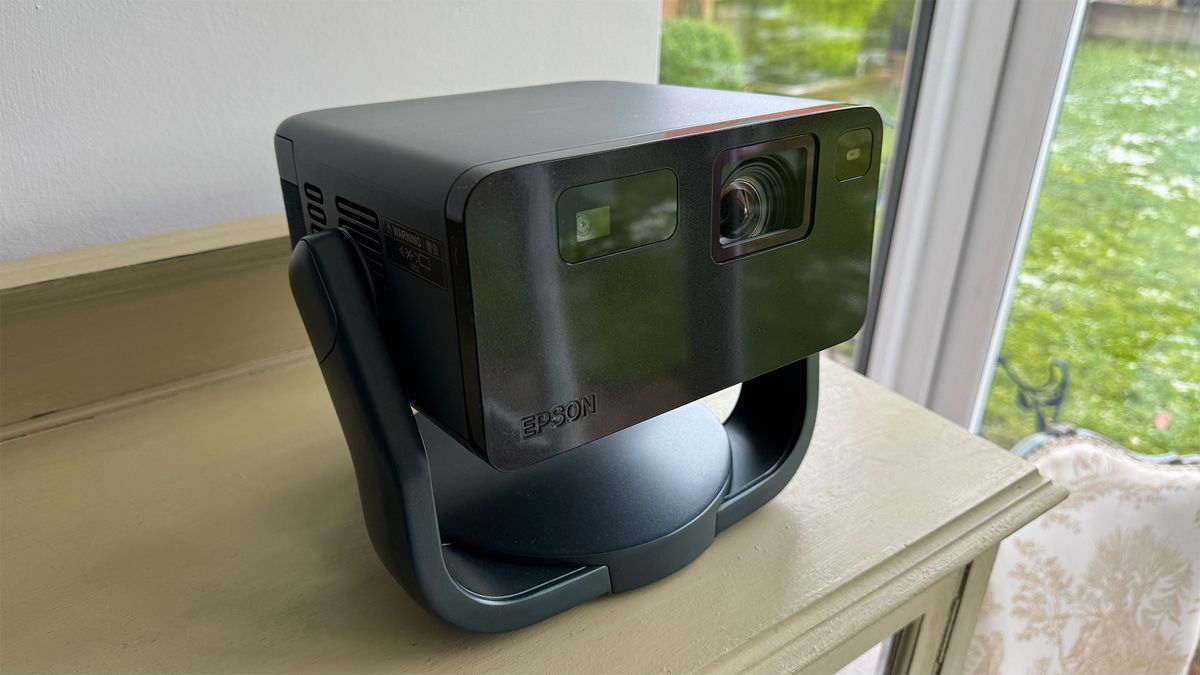 Epson EF-22 review: a portable projector with almost as much substance ...