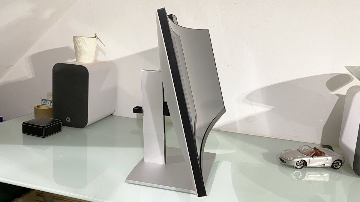 HP Series 7 Pro 734pm widescreen monitor review | TechRadar