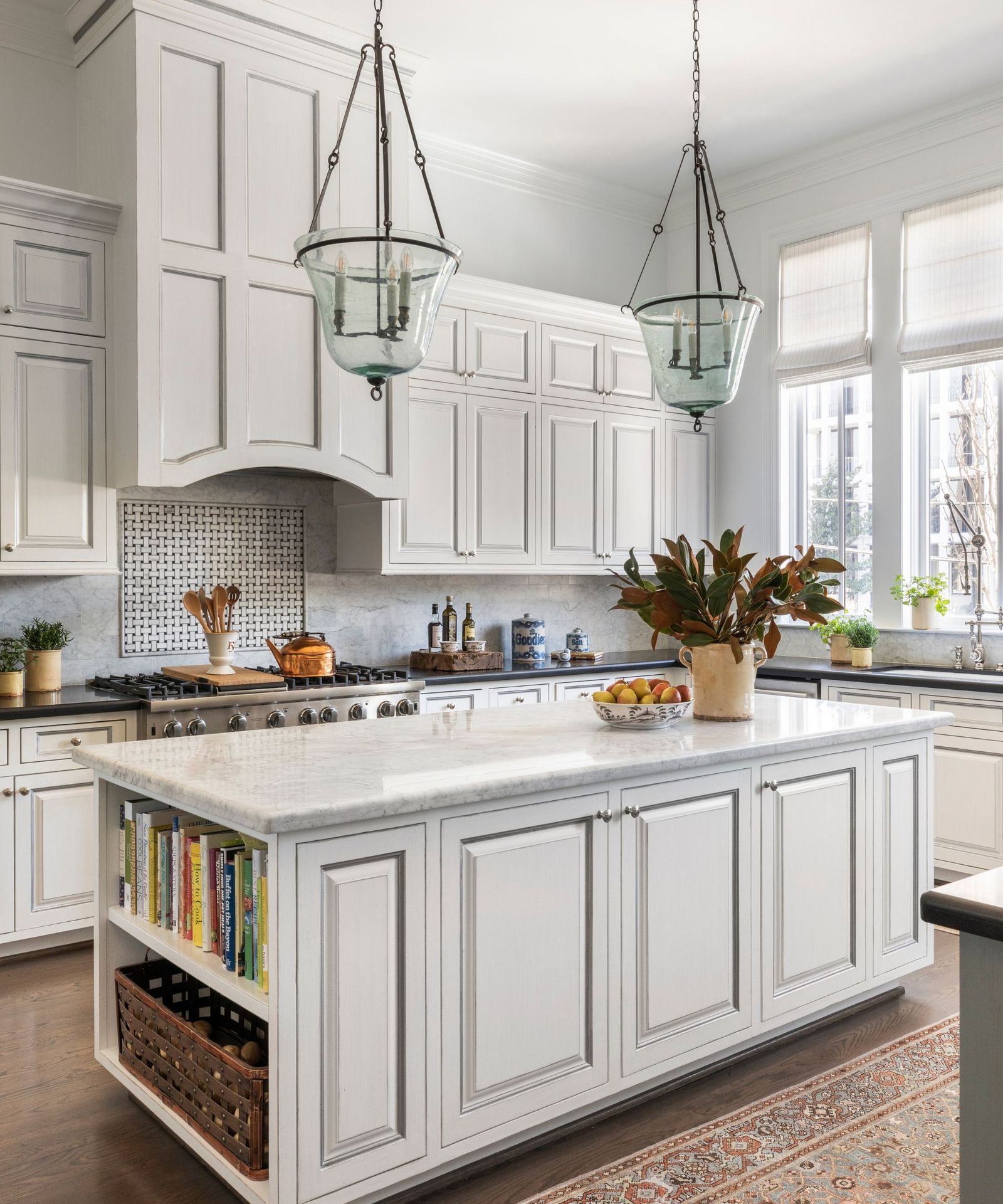 Take the tour of this transitional Texas townhouse | Homes and Gardens