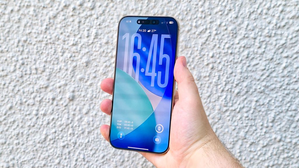 I just spent my first 48 hours with iOS 26 — here's what happened | Tom ...