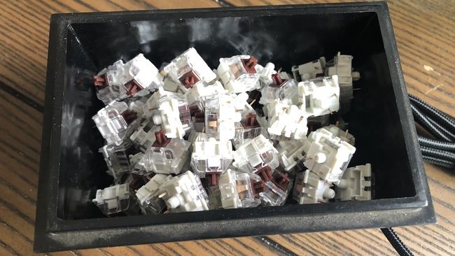 How to Change Mechanical Keyboard Switches in Minutes | Tom's Hardware