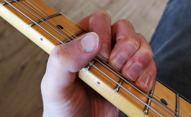 How to bend guitar strings correctly | Guitar World