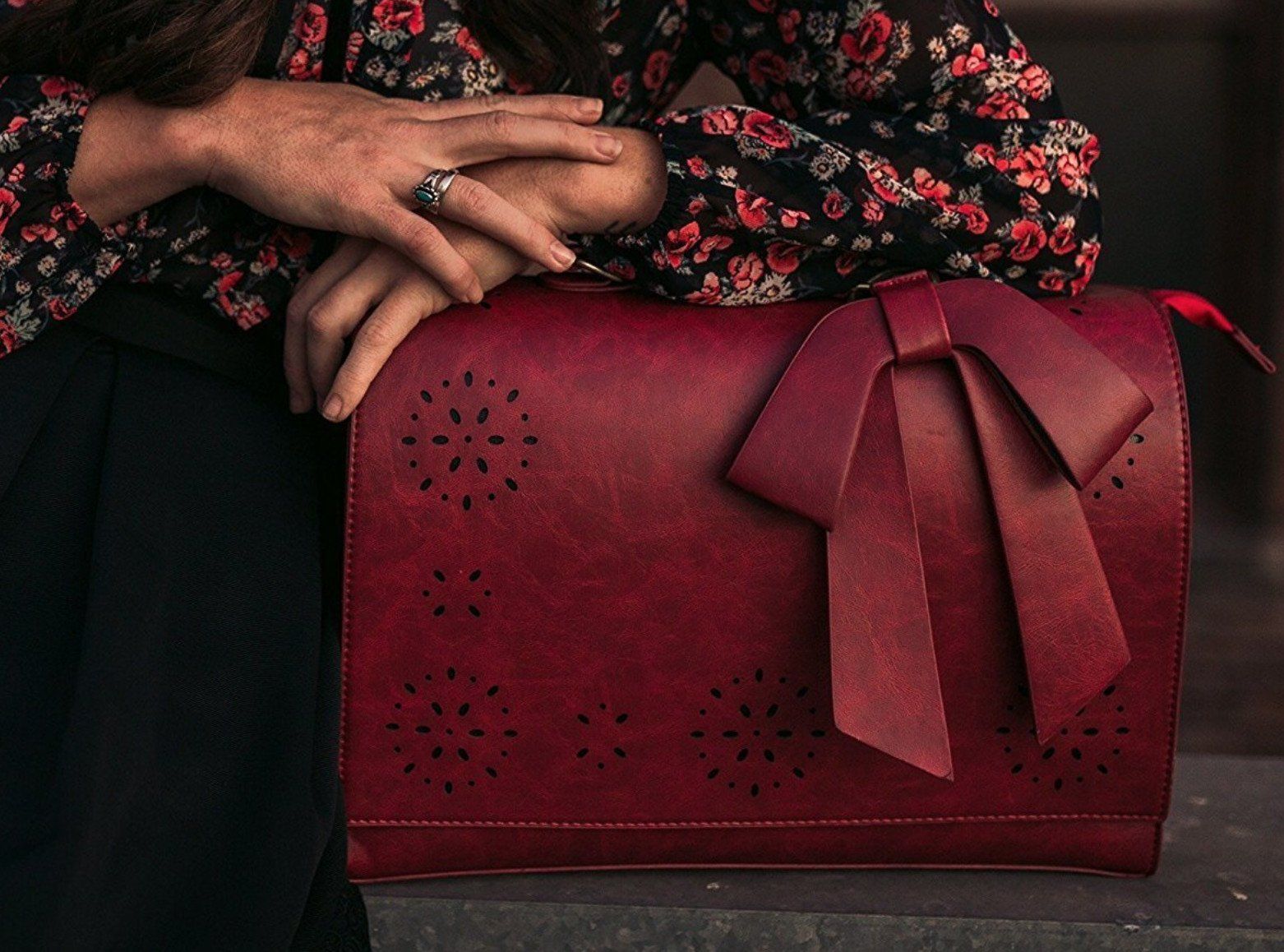 6 cute laptop bags for women | Windows Central