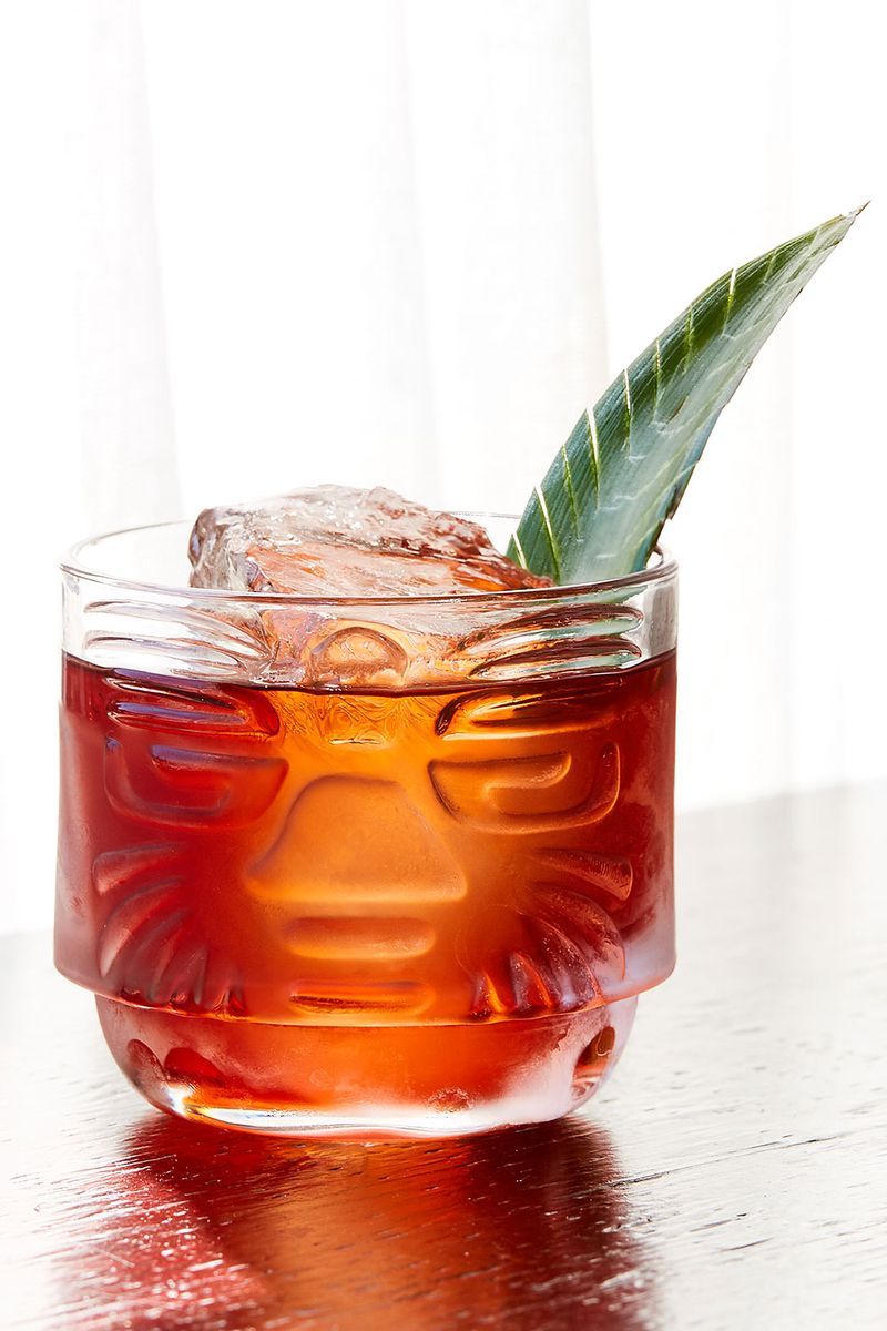 Pretty Cocktails and Drinks You Can Make at Home - Summer Cocktails ...