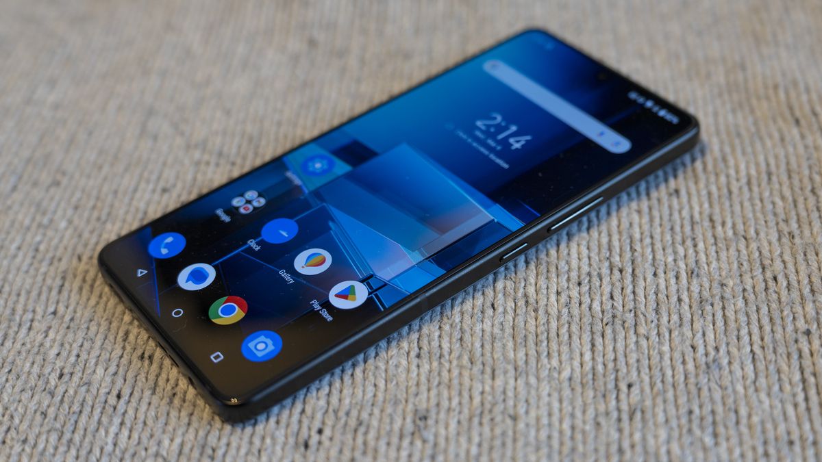 ASUS Zenfone 11 Ultra review: a flagship fone you might overlook - but ...