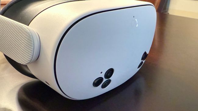 Quest 3S Review: Most of the same thrills as the Quest 3 for $200 less ...