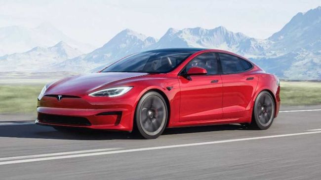 Tesla Model S vs Tesla Model 3: which Tesla sedan should you buy ...