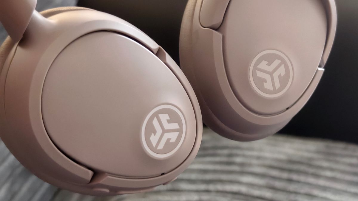 JLab JBuds Lux ANC review: budget headphones that are all about that bass | TechRadar