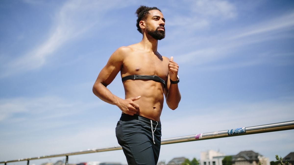 A guide to the different types of heart rate monitor | Advnture