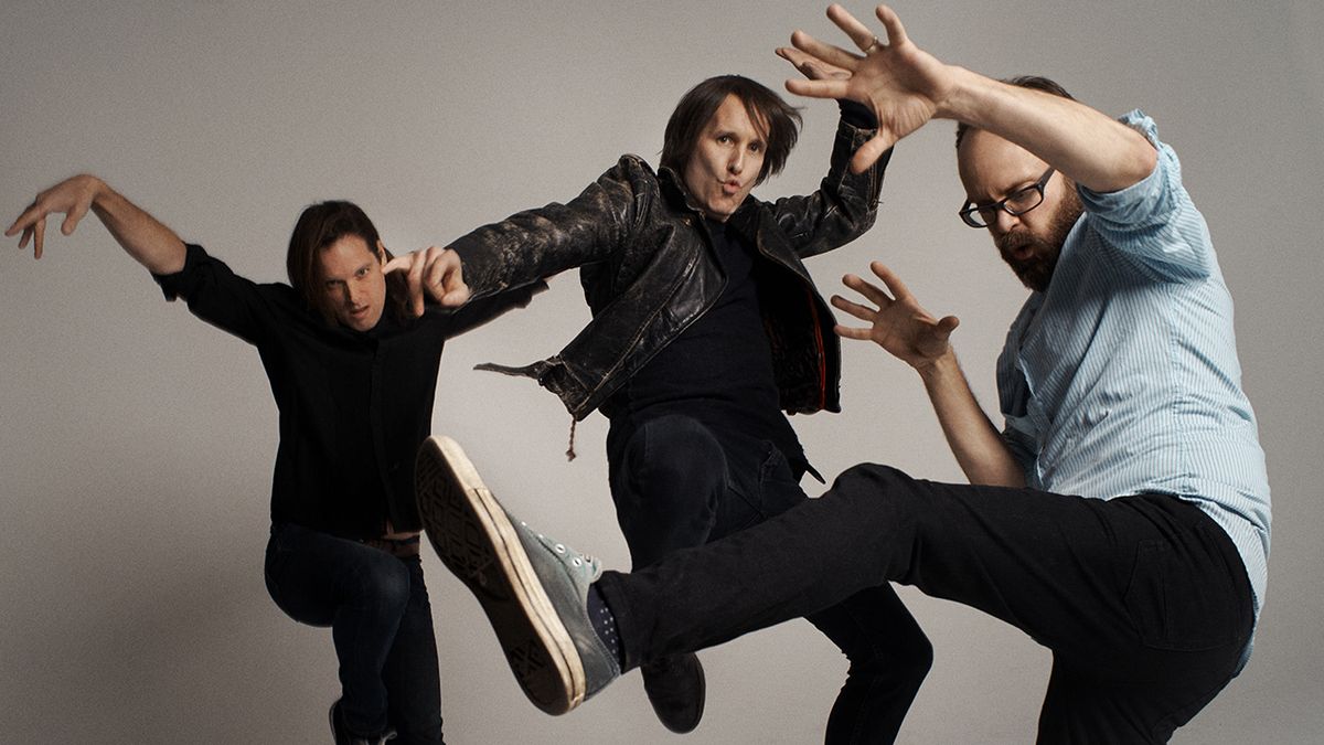 Ash announce headline UK tour | Louder