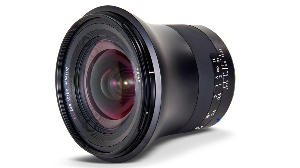 Zeiss Milvus 21mm f/2.8 review: Go wide with this up-market prime lens ...