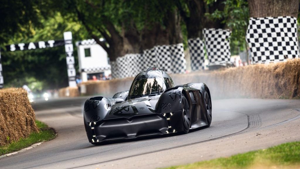 McMurtry electric fan supercar to attempt new speed record - It looks ...