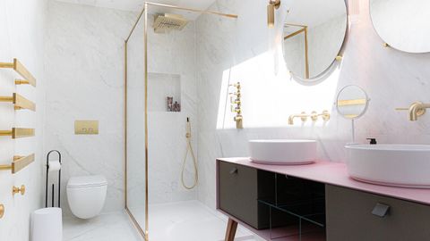 Small Wet Room Ideas to Get The Most From Your Bathroom | Homebuilding